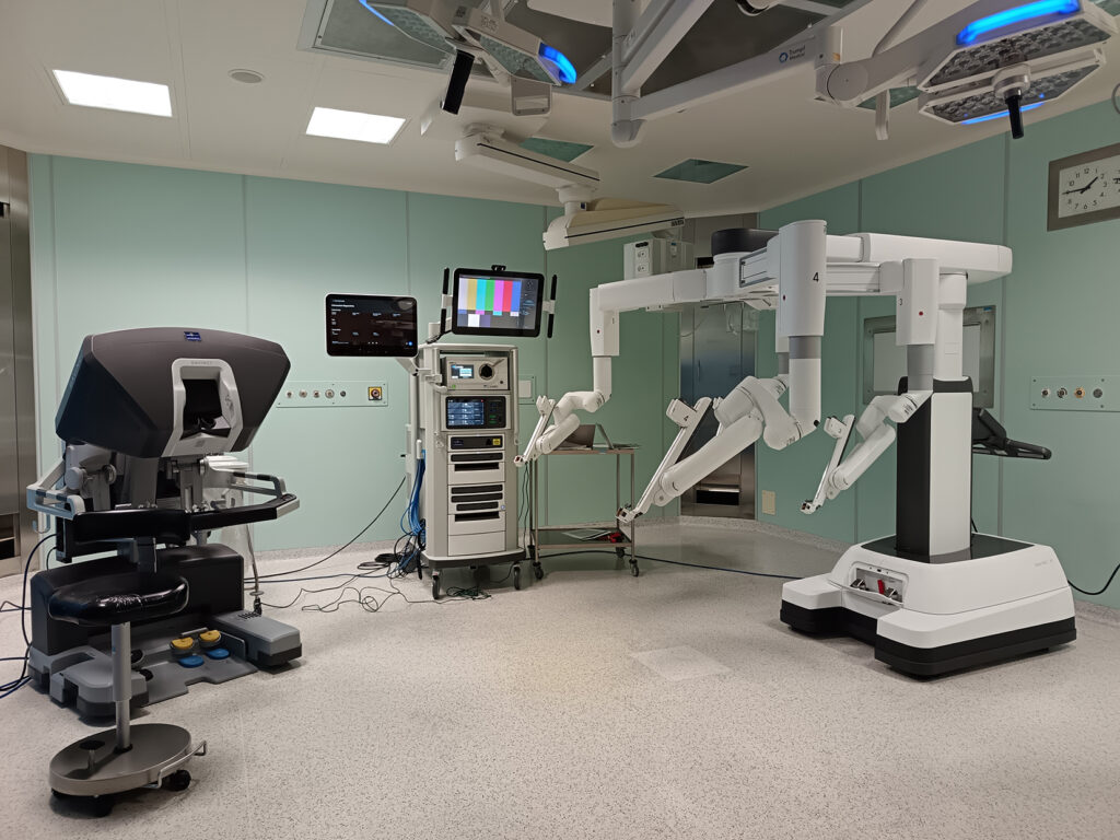 Al Santa Maria Nuova di Reggio Emilia arriva il robot da Vinci Xi, la ...